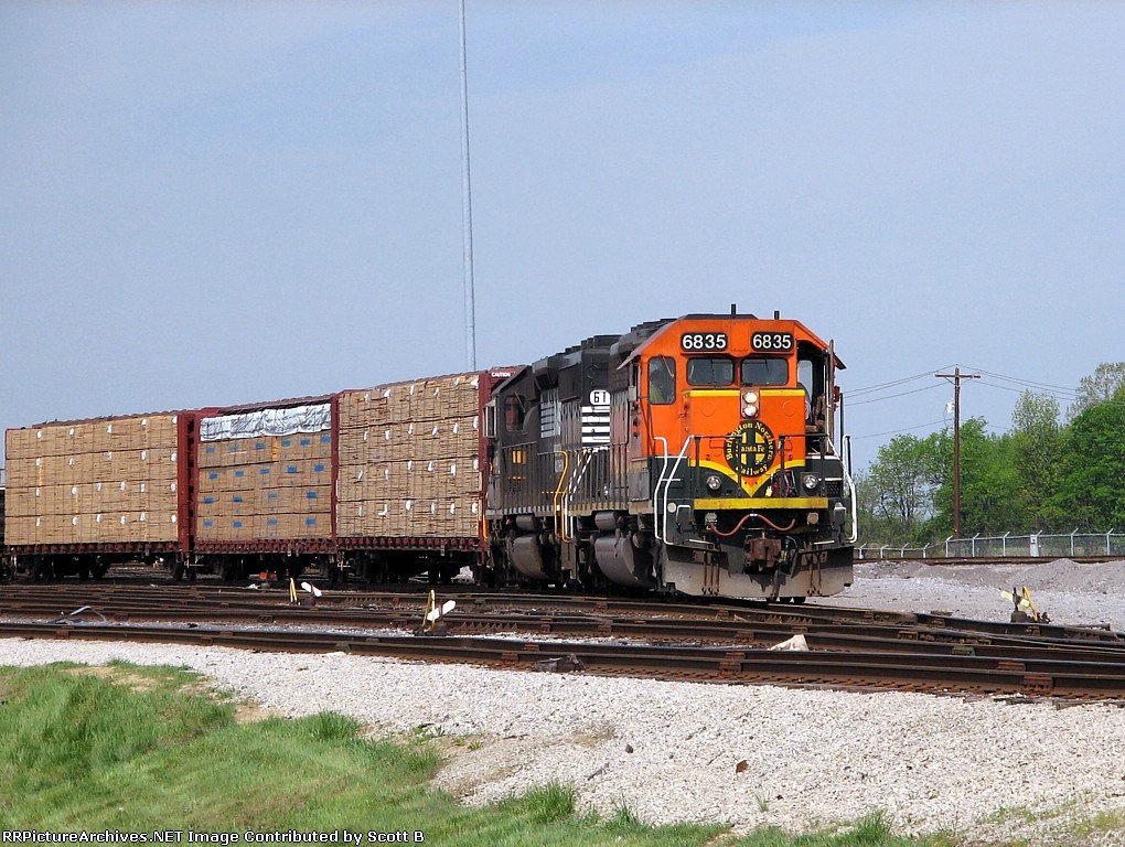 BNSF 6835 L99